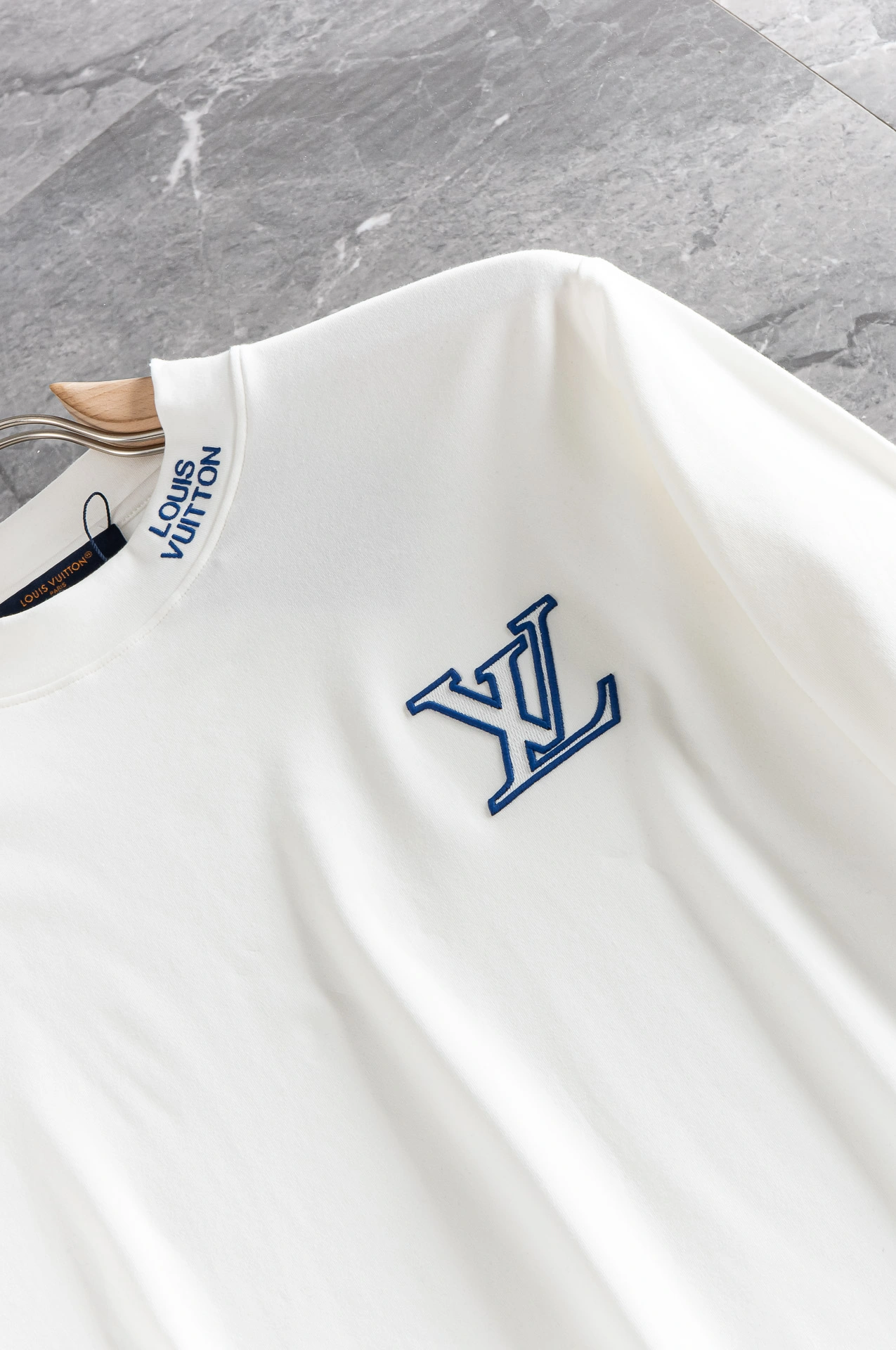 Inexpensive Louis Vuitton T-Shirts