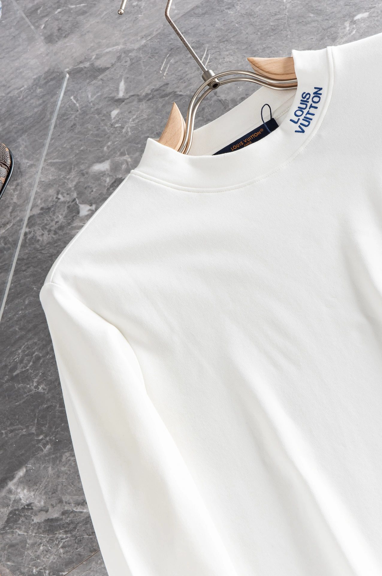 Inexpensive Louis Vuitton T-Shirts