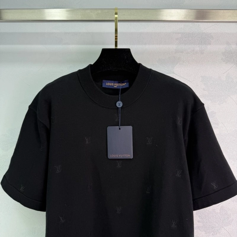 Discounted Louis Vuitton T-Shirts
