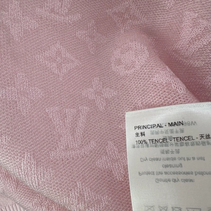 Discounted Louis Vuitton T-Shirts