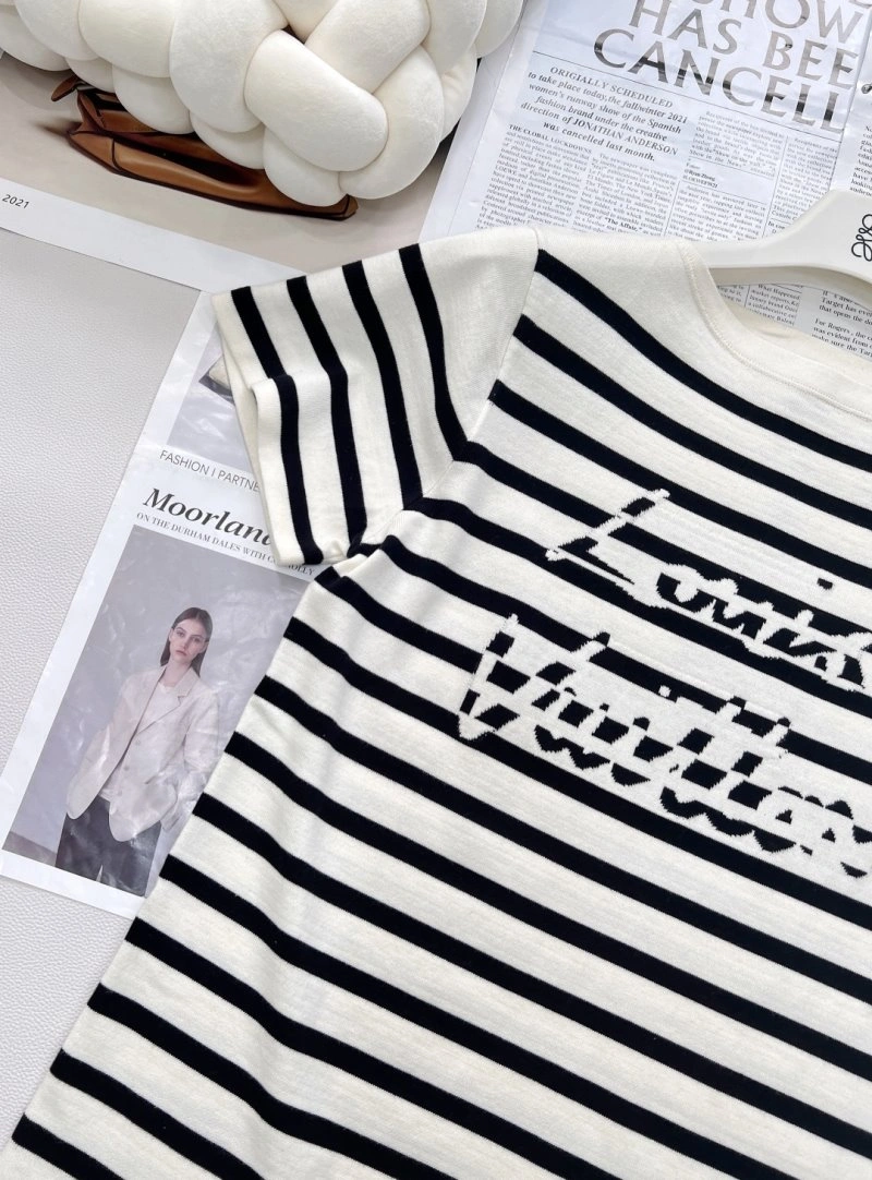 High accuracy Louis Vuitton T-Shirts