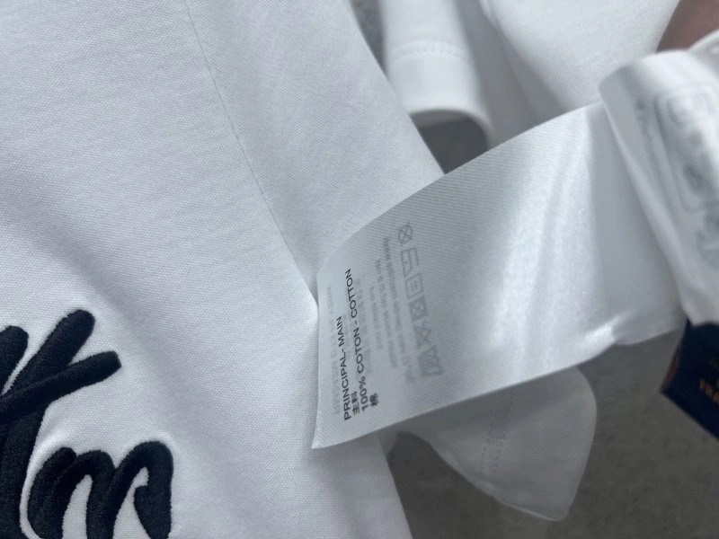 Official Louis Vuitton T-Shirts