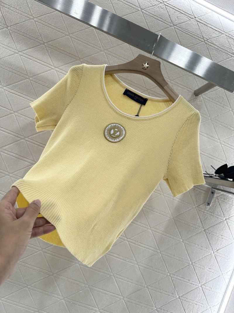 Exact replica Louis Vuitton T-Shirts