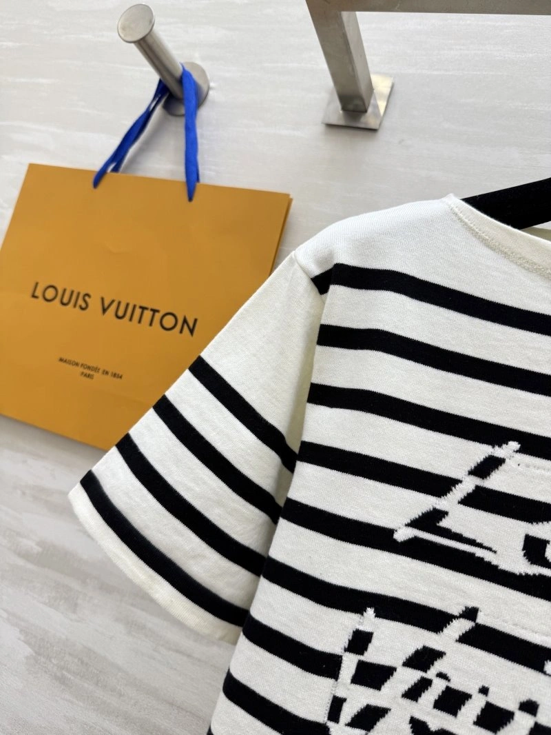 1:1 copy Louis Vuitton T-Shirts