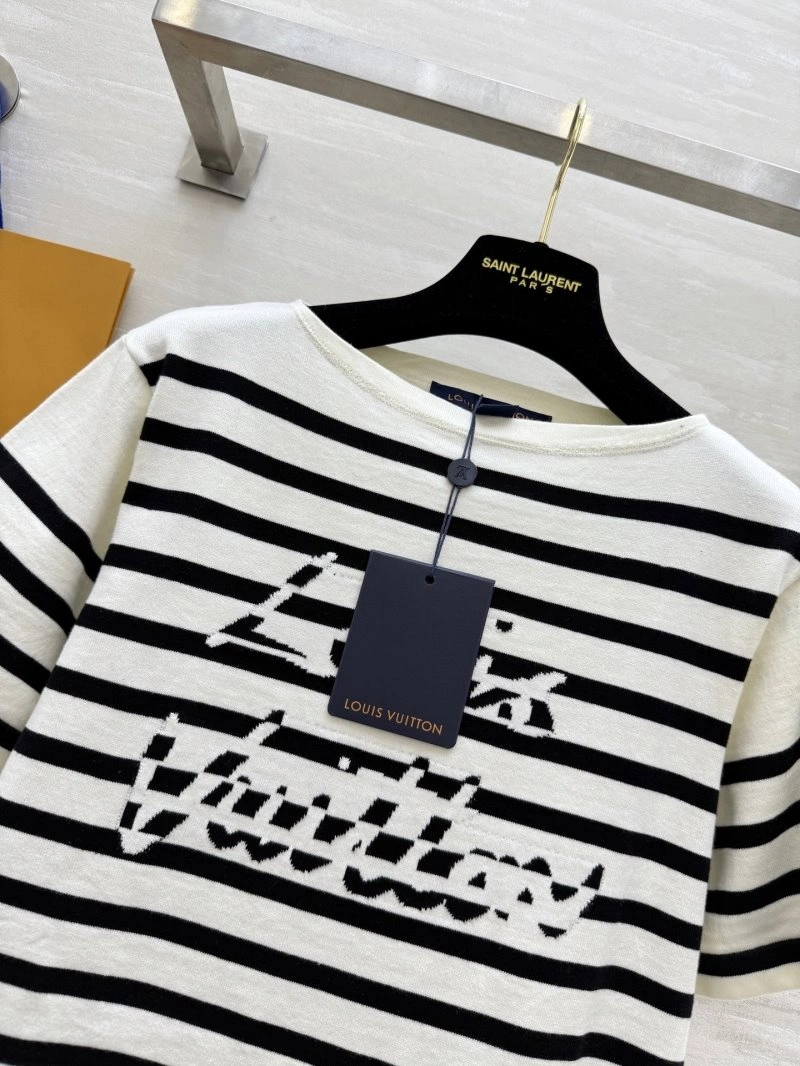 1:1 copy Louis Vuitton T-Shirts