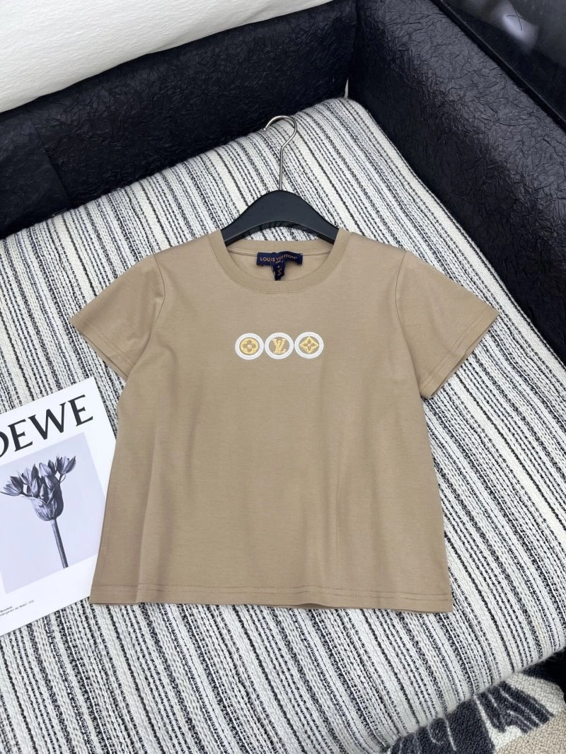 Factory-made Louis Vuitton T-Shirts