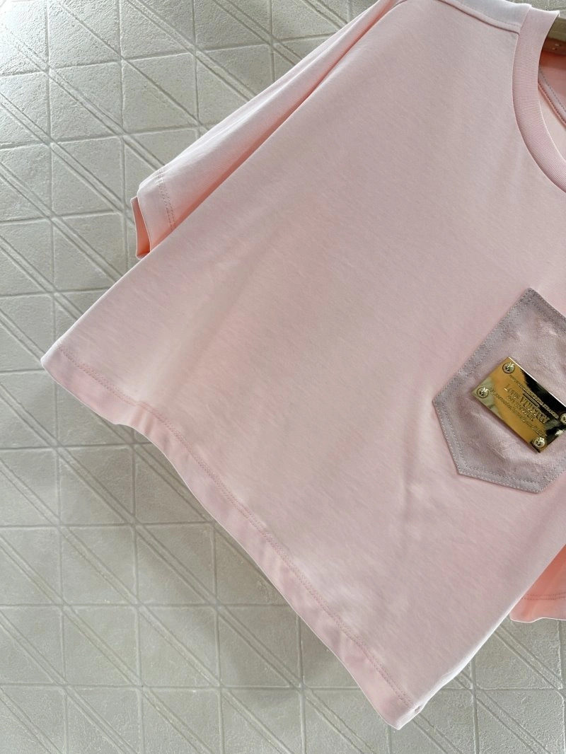 Precise copy Louis Vuitton T-Shirts