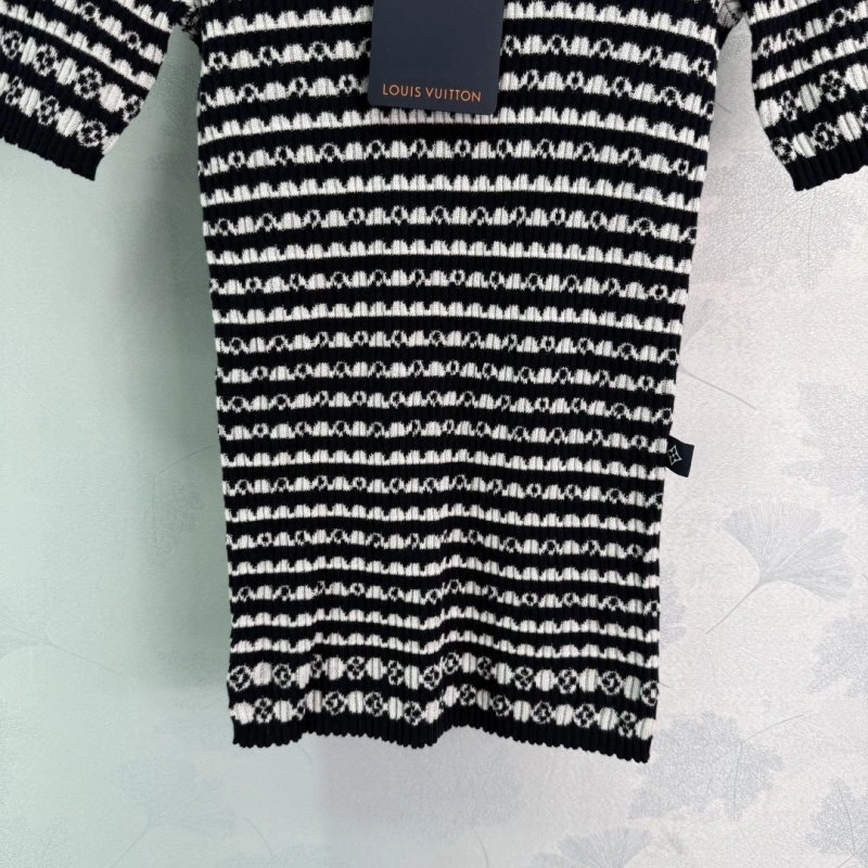 Top match Louis Vuitton T-Shirts