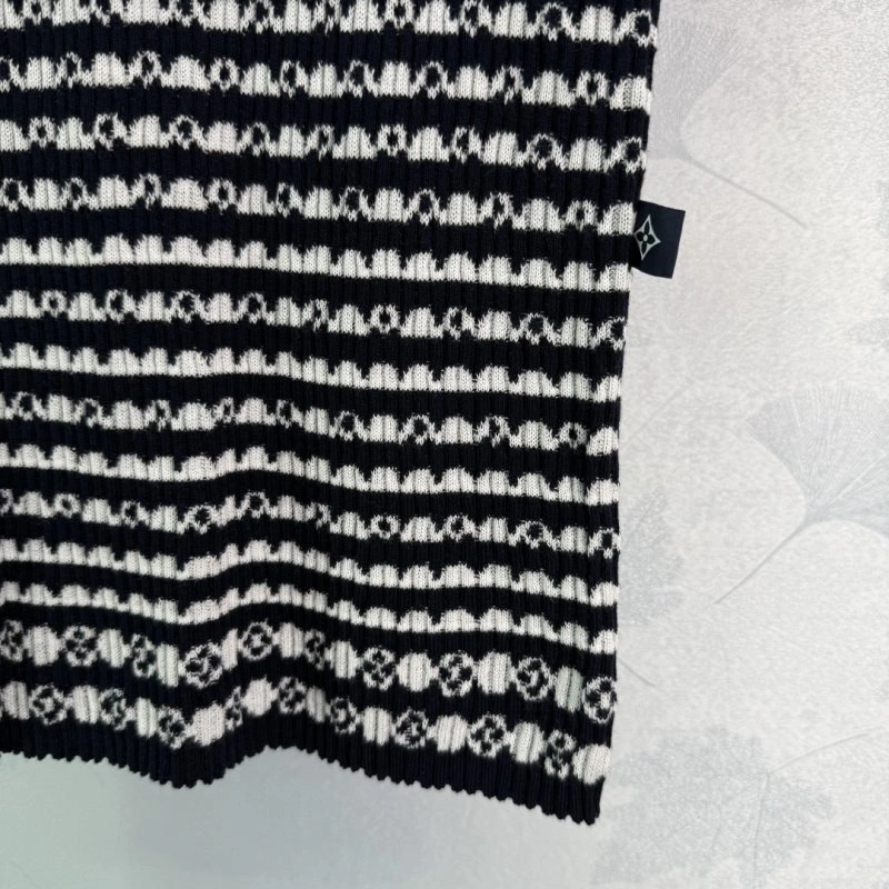Top match Louis Vuitton T-Shirts