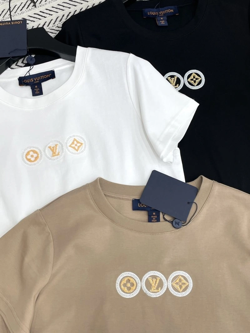 Top match Louis Vuitton T-Shirts