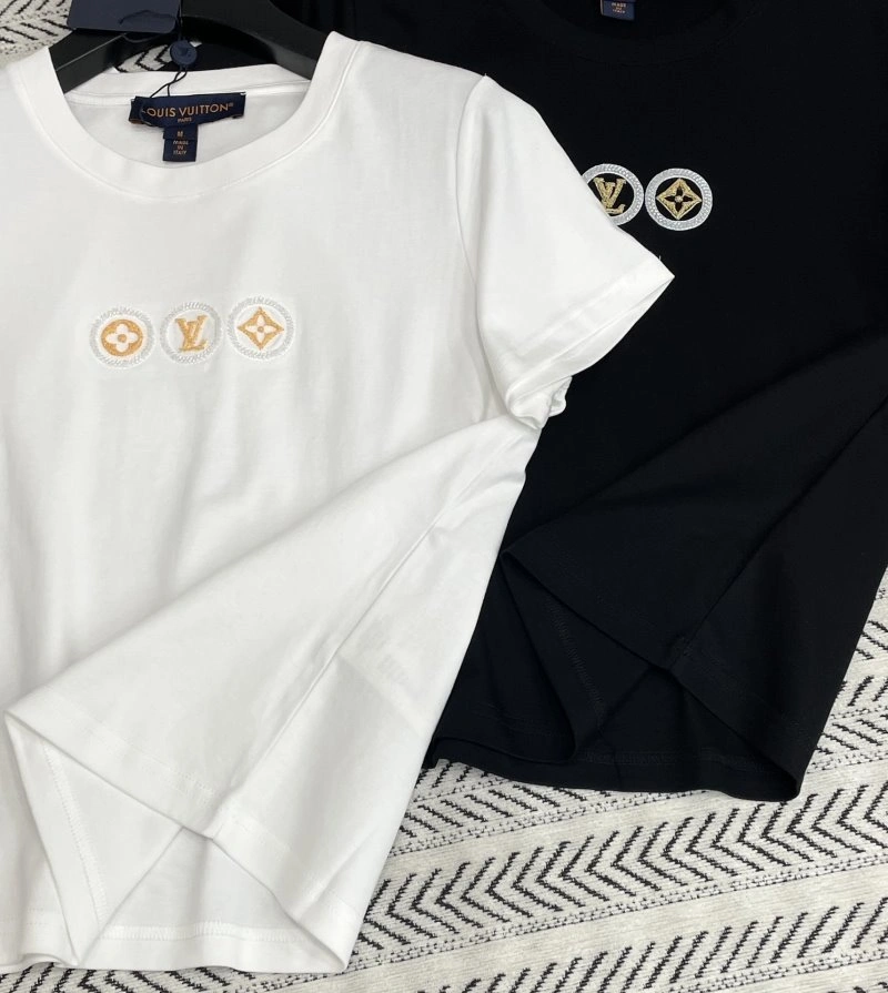 Top match Louis Vuitton T-Shirts