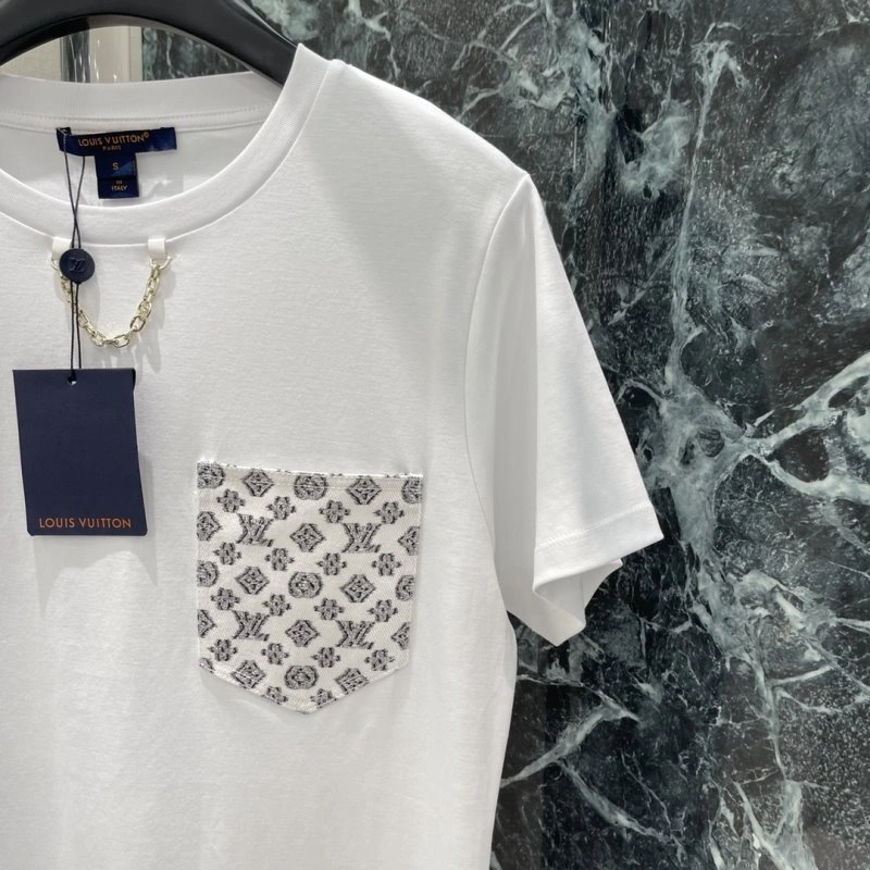 Discounted Louis Vuitton T-Shirts