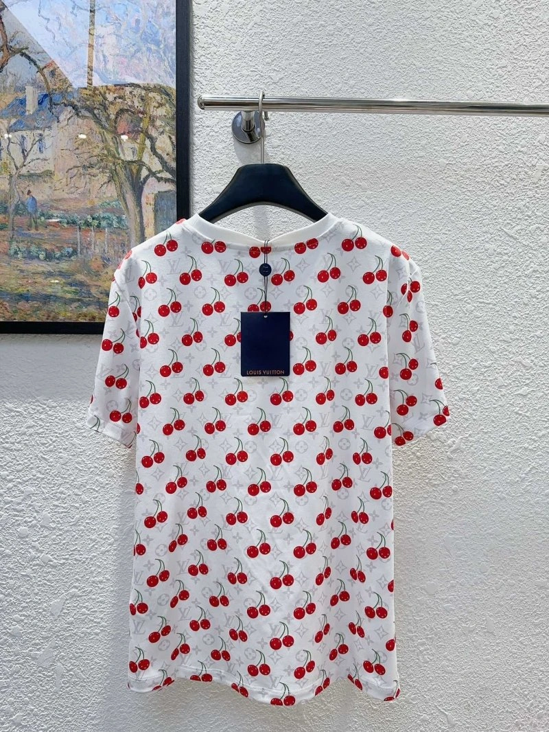Cut-rate Louis Vuitton T-Shirts