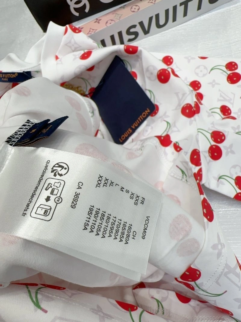 Cut-rate Louis Vuitton T-Shirts