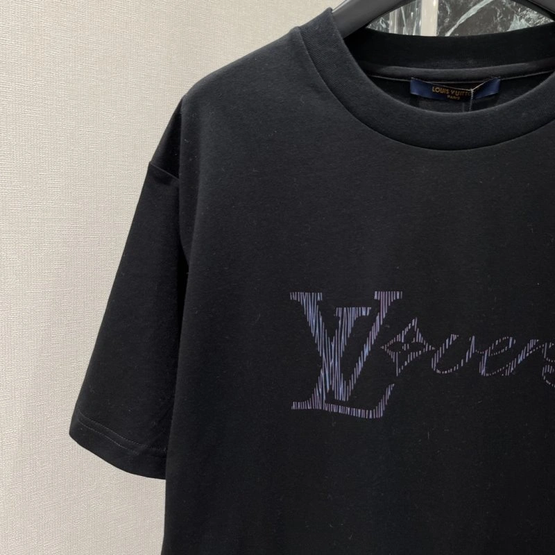 Inexpensive Louis Vuitton T-Shirts