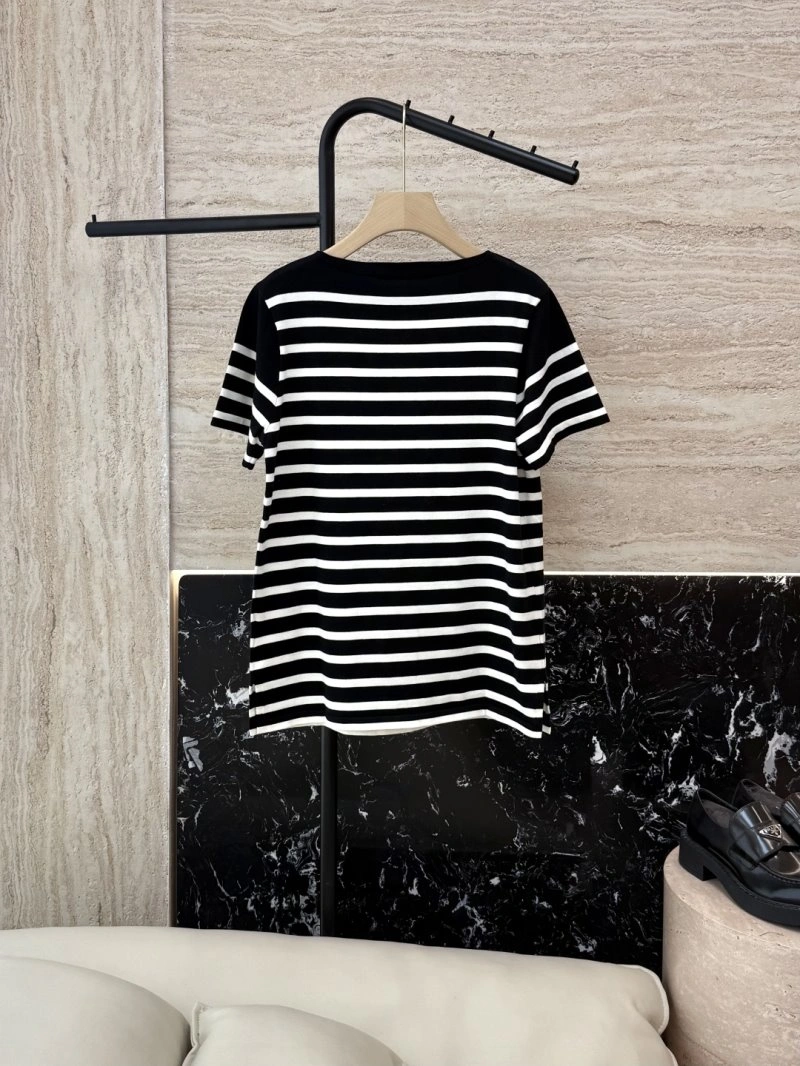 Perfect replica Louis Vuitton T-Shirts