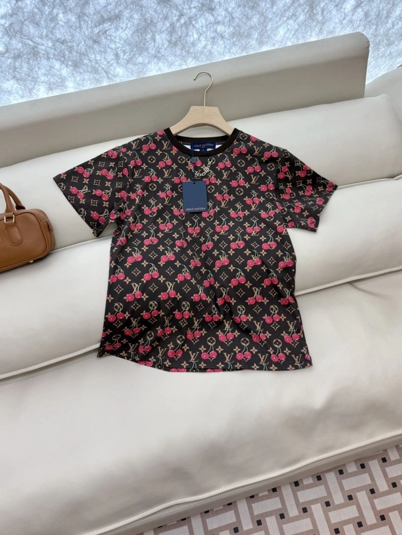 Top mirror Louis Vuitton T-Shirts