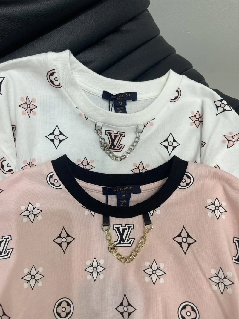 Bargain Louis Vuitton T-Shirts