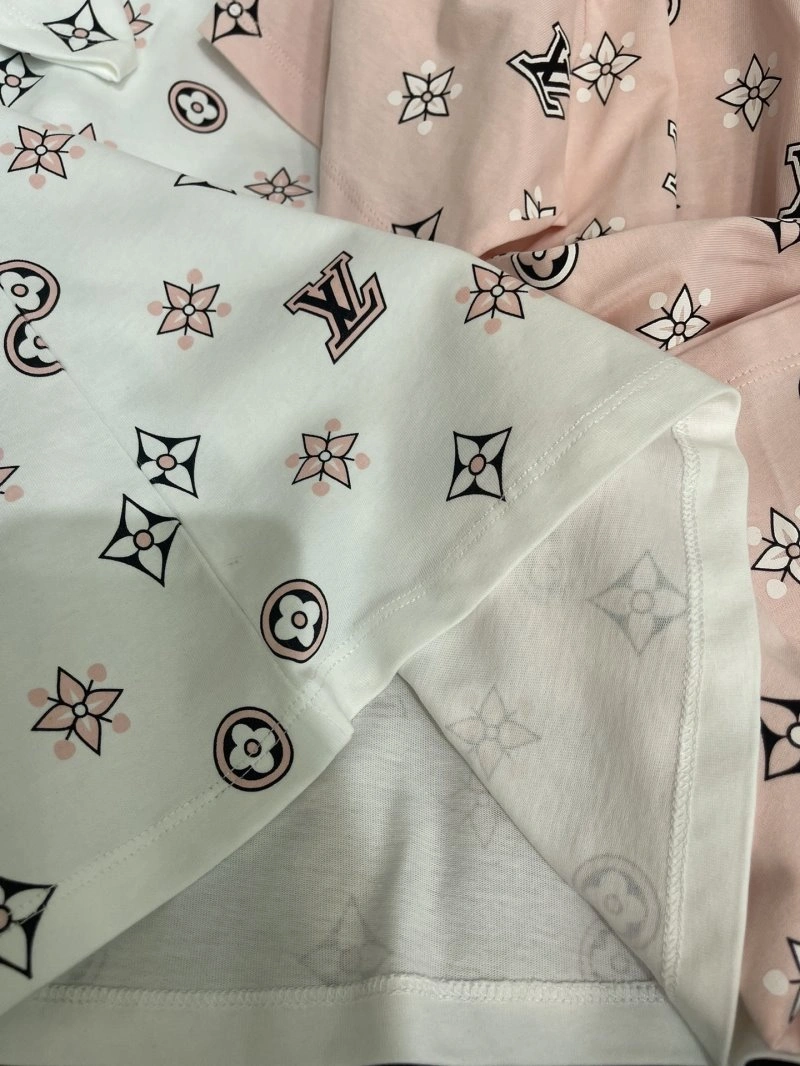 Bargain Louis Vuitton T-Shirts