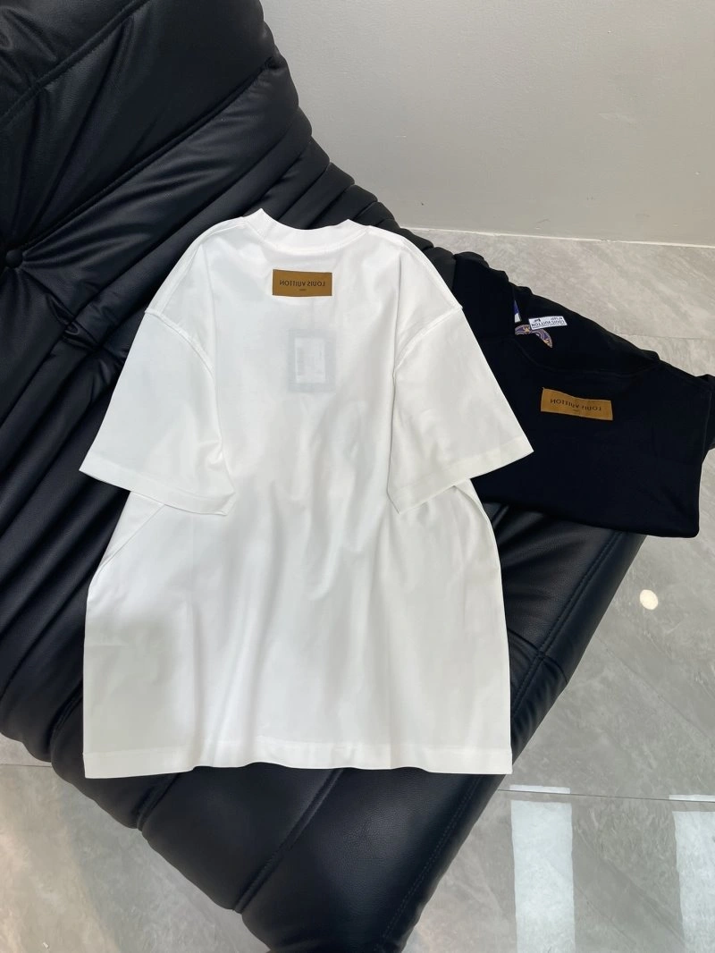 High fidelity Louis Vuitton T-Shirts