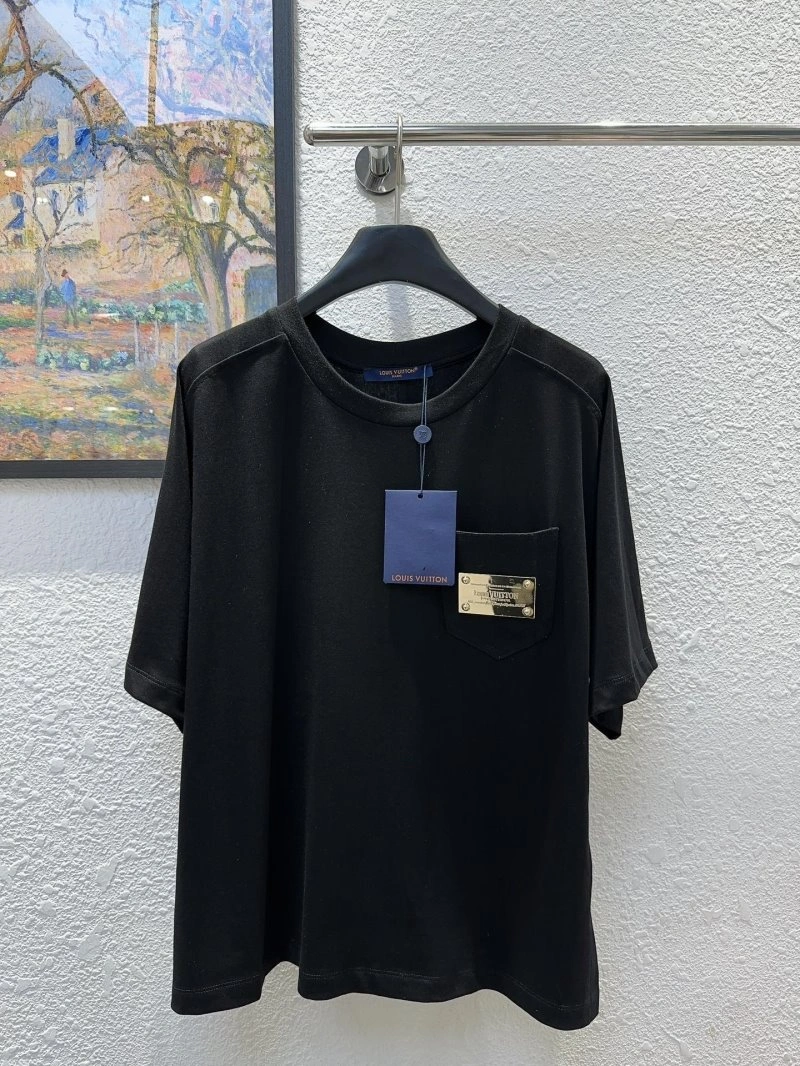 Factory-made Louis Vuitton T-Shirts