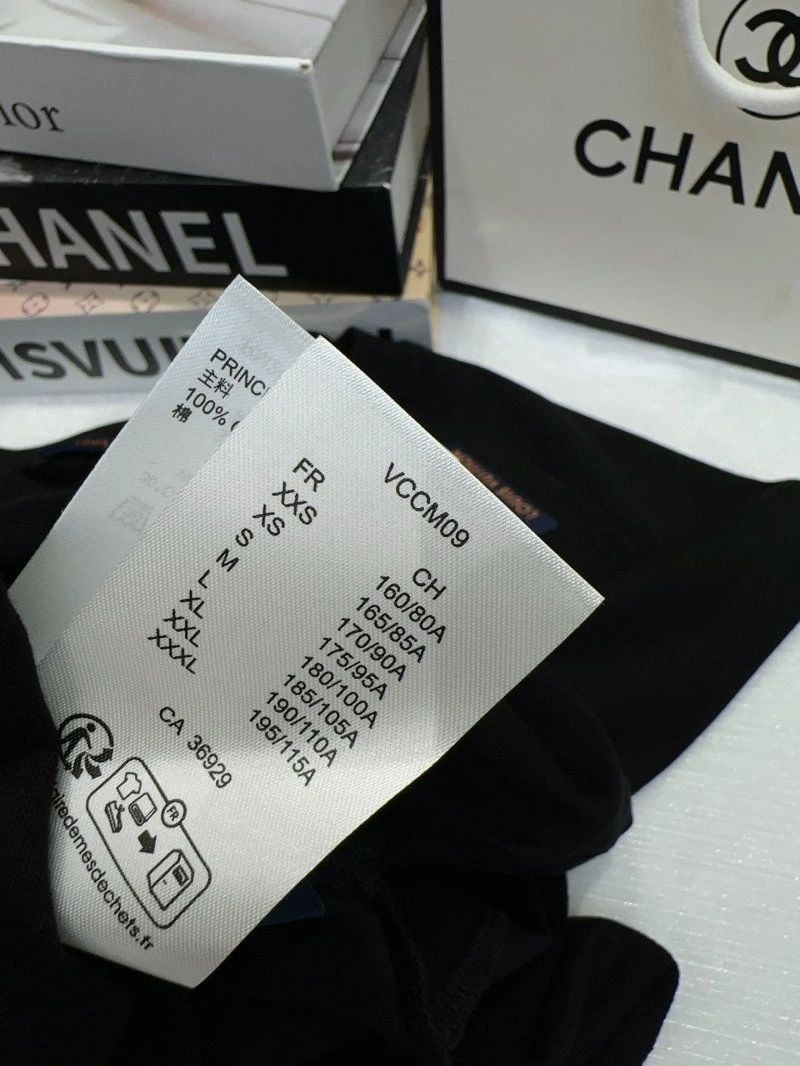 Factory-made Louis Vuitton T-Shirts