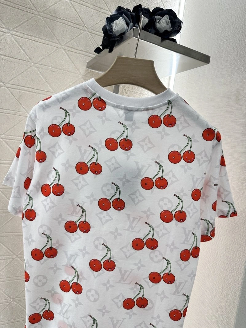 High accuracy Louis Vuitton T-Shirts