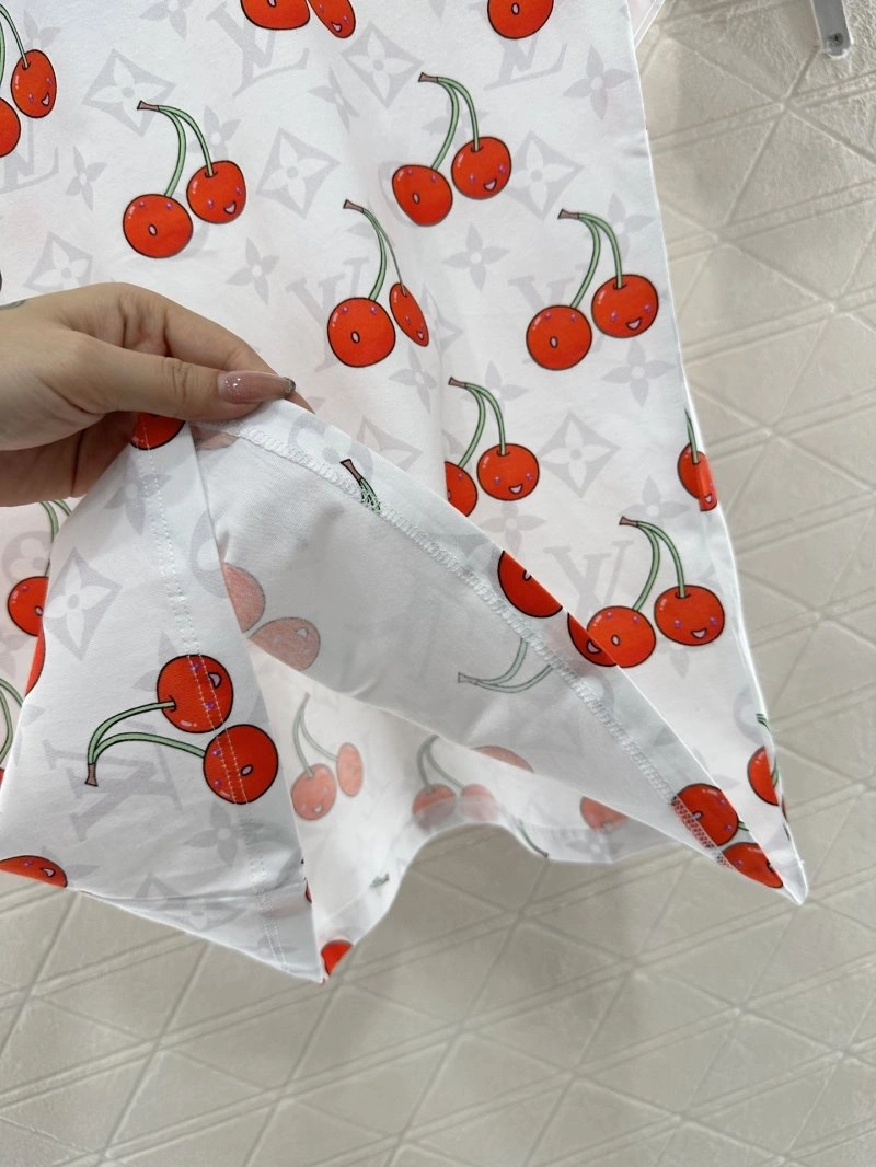High accuracy Louis Vuitton T-Shirts