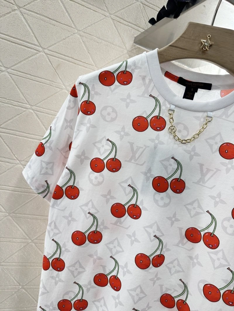High accuracy Louis Vuitton T-Shirts