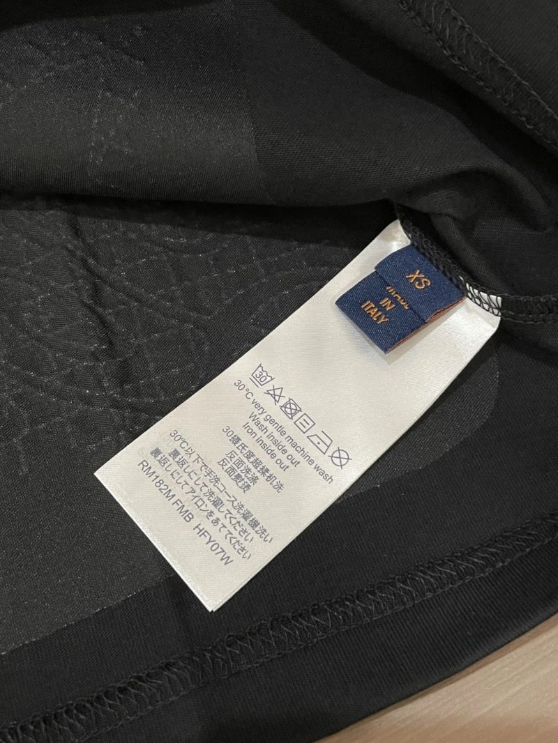 Top mirror Louis Vuitton T-Shirts