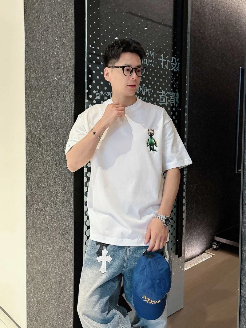 Low-cost Louis Vuitton T-Shirts