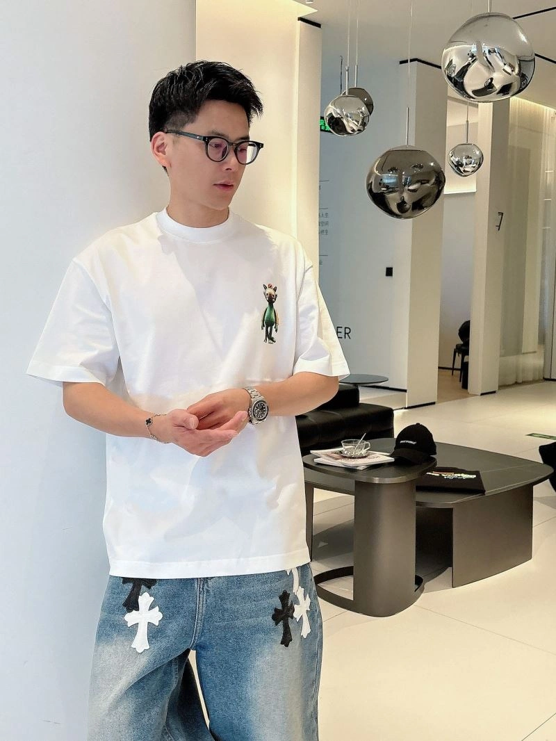 Low-cost Louis Vuitton T-Shirts