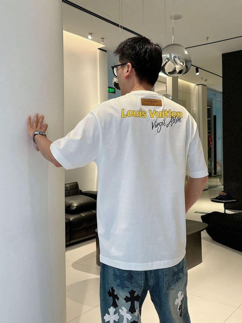 Low-cost Louis Vuitton T-Shirts