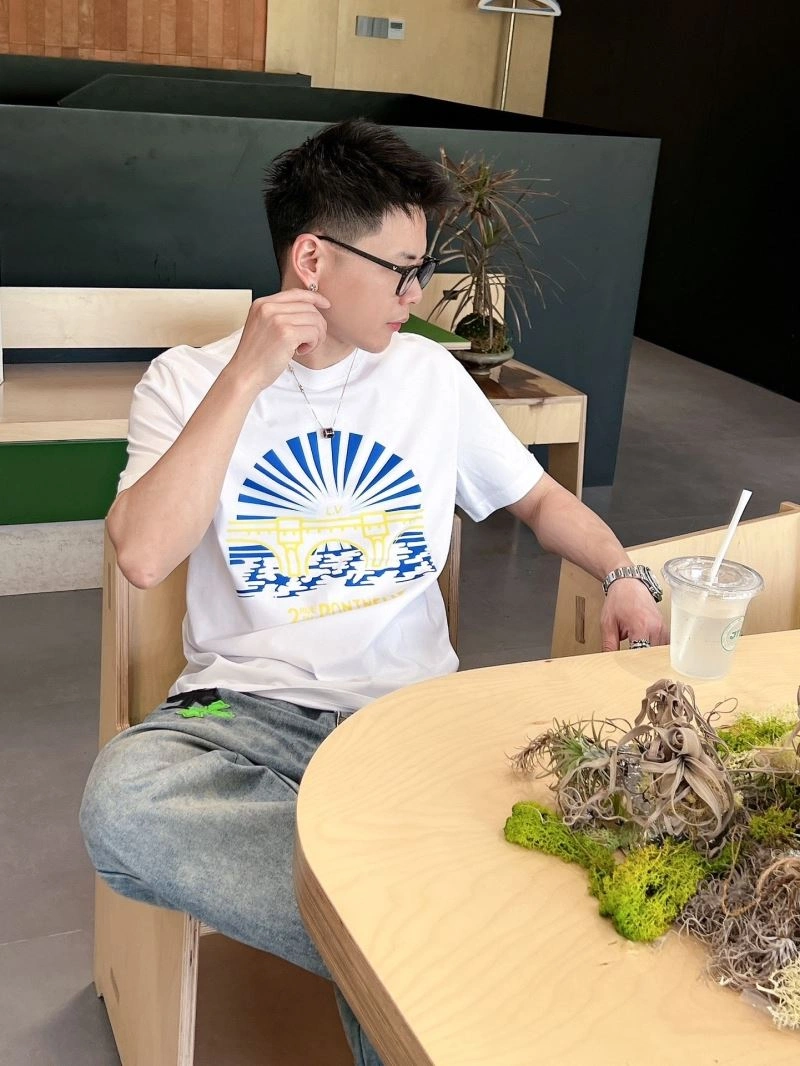 Louis Vuitton T-Shirts