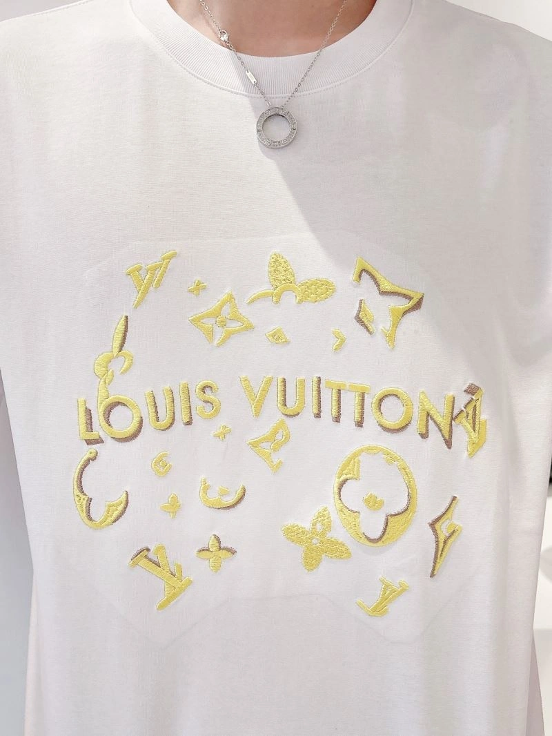Precise copy Louis Vuitton T-Shirts