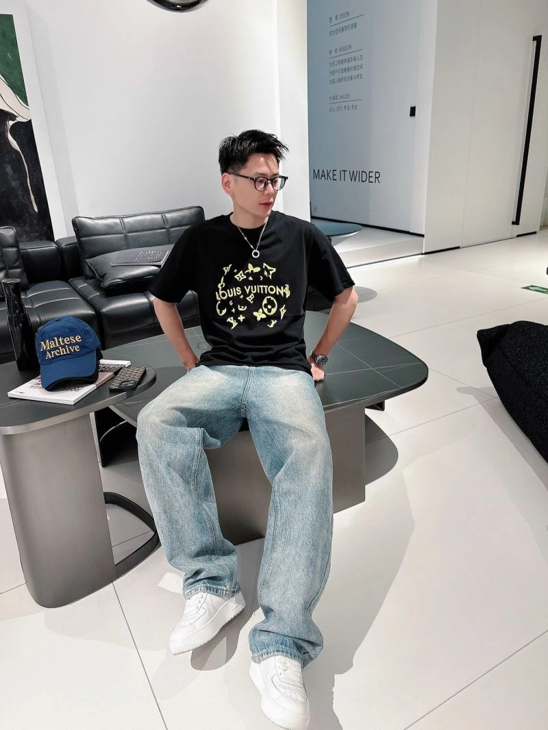 Inexpensive Louis Vuitton T-Shirts