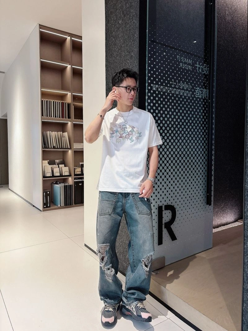 Budget-friendly Louis Vuitton T-Shirts