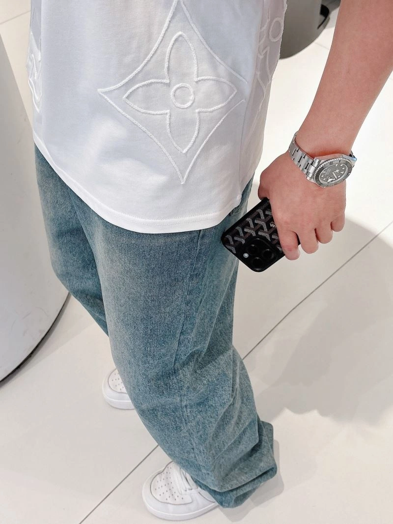 Top match Louis Vuitton T-Shirts