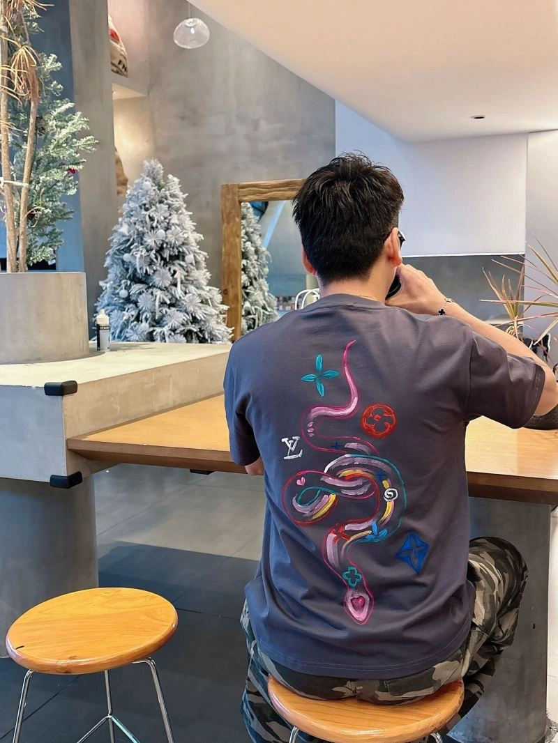 Mirror quality Louis Vuitton T-Shirts