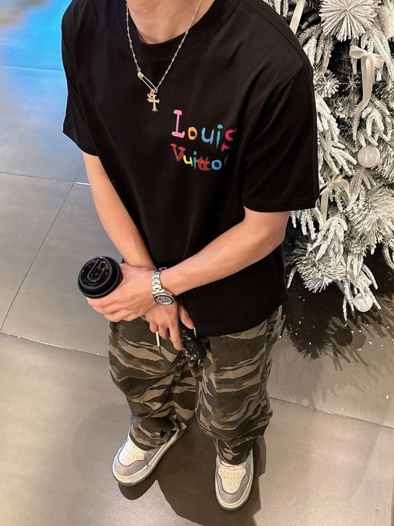Official Louis Vuitton T-Shirts