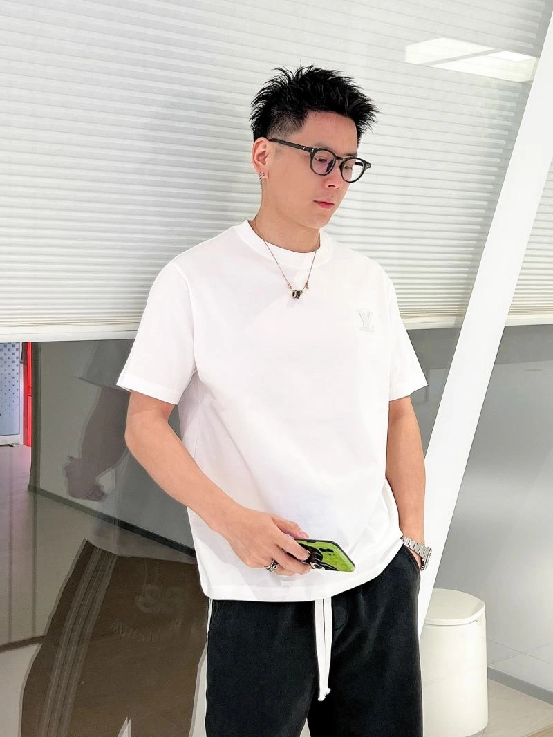 Discounted Louis Vuitton T-Shirts