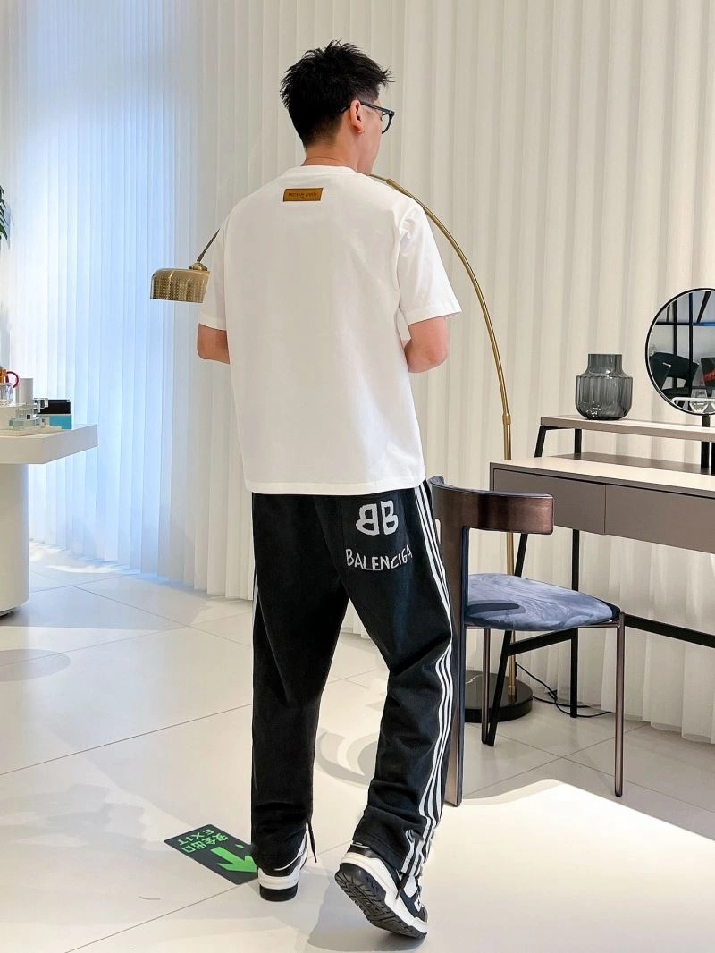Discounted Louis Vuitton T-Shirts