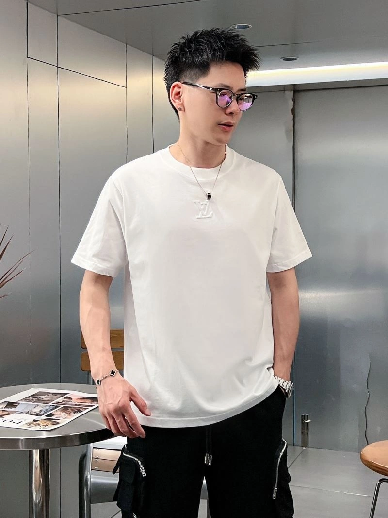Inexpensive Louis Vuitton T-Shirts
