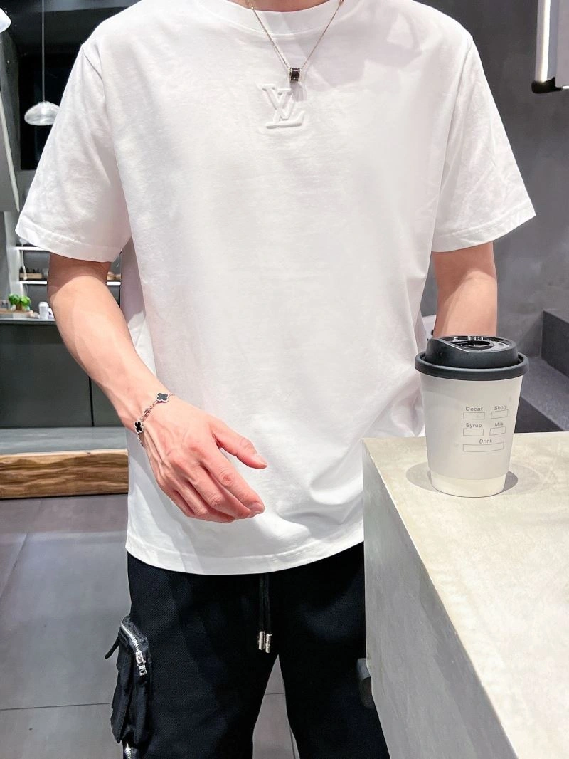Inexpensive Louis Vuitton T-Shirts