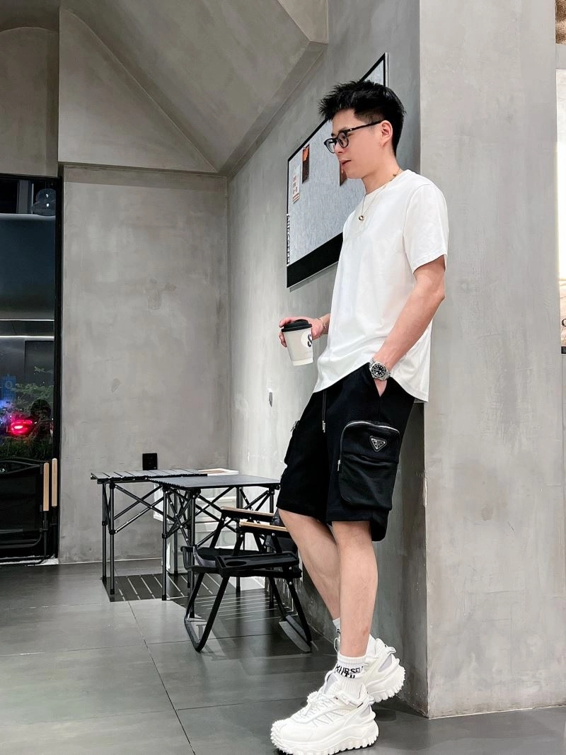 Inexpensive Louis Vuitton T-Shirts