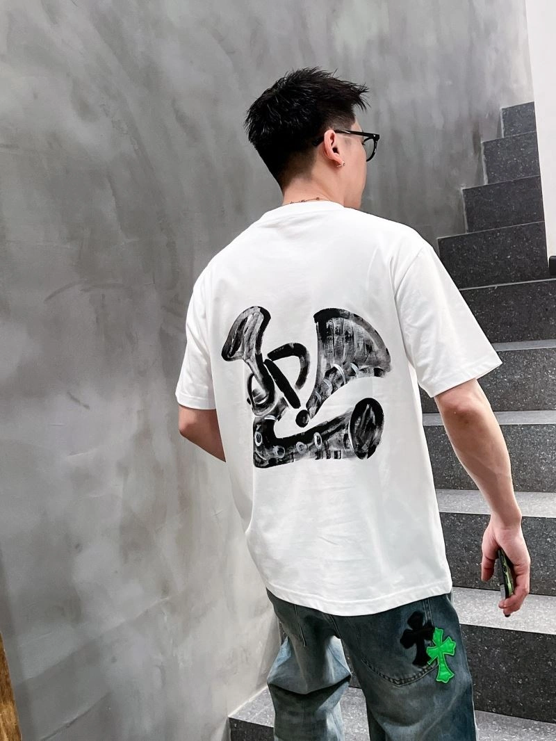 Bargain Louis Vuitton T-Shirts