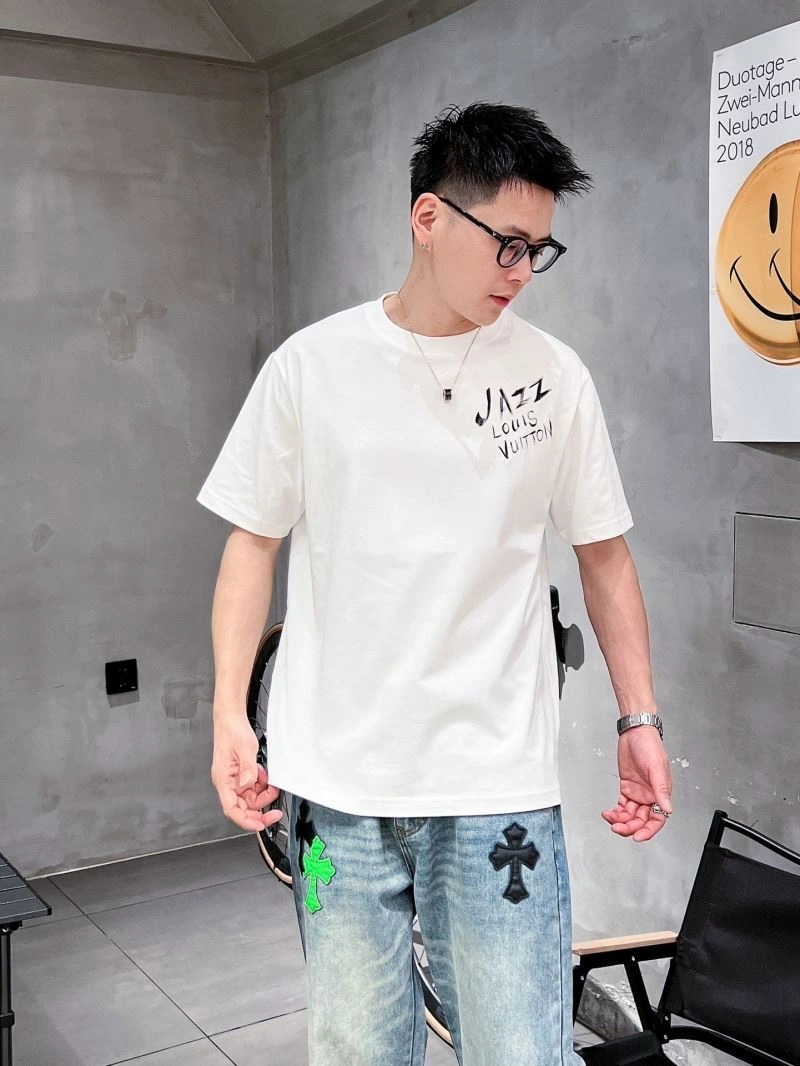 Bargain Louis Vuitton T-Shirts