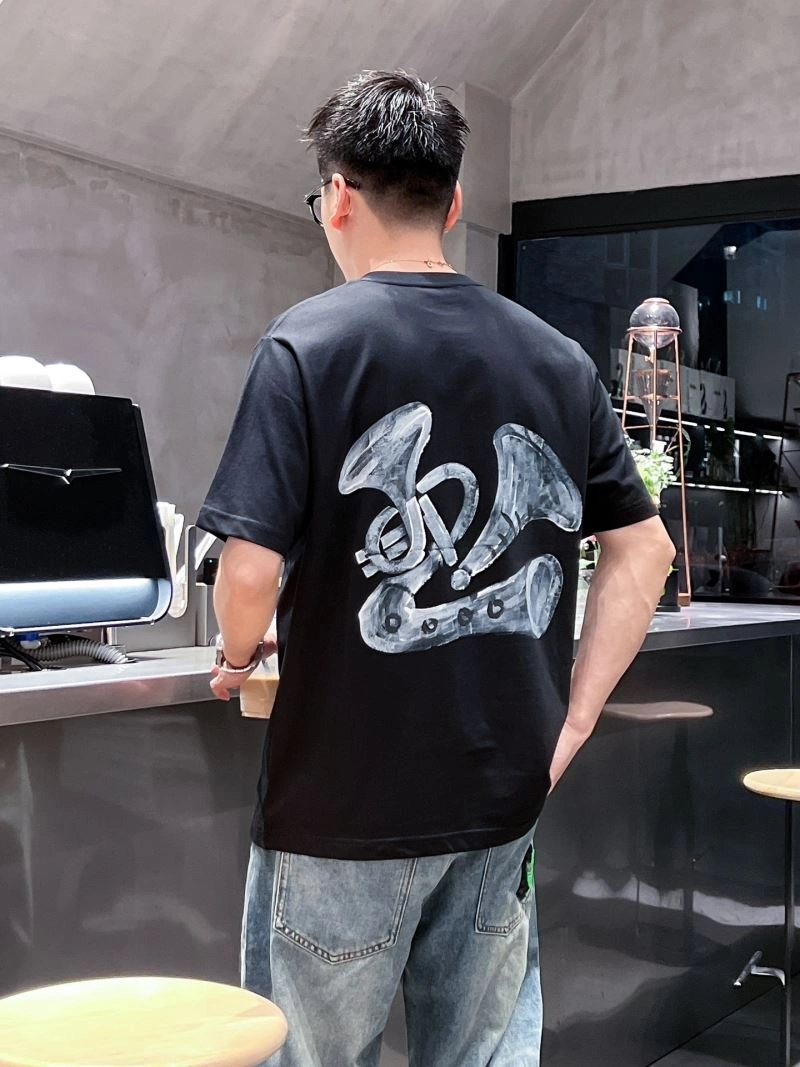 Cut-rate Louis Vuitton T-Shirts