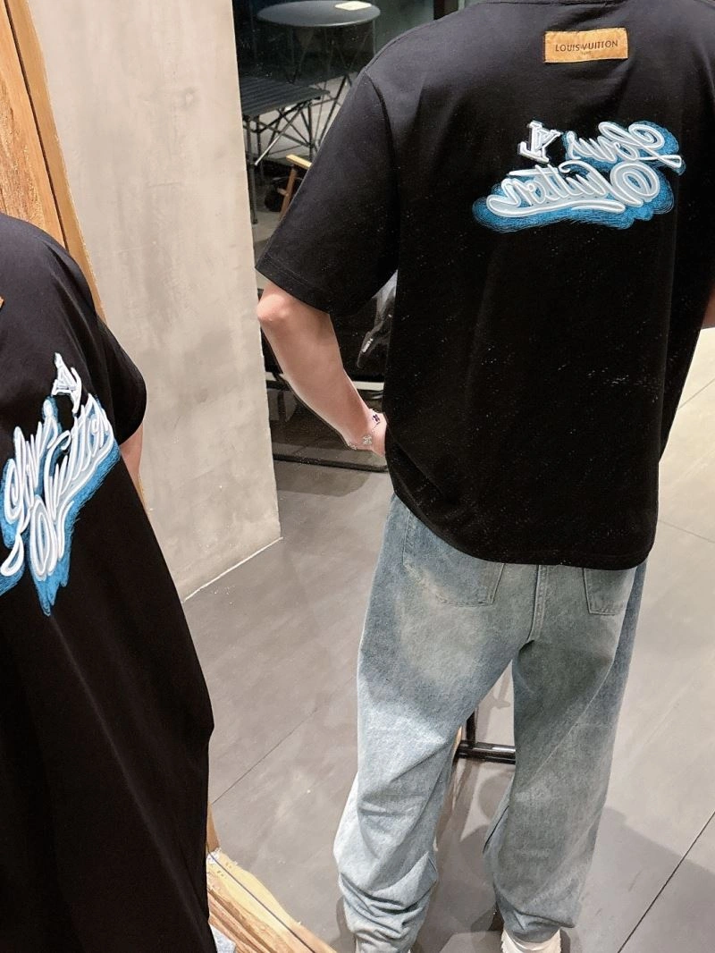 Real Louis Vuitton T-Shirts