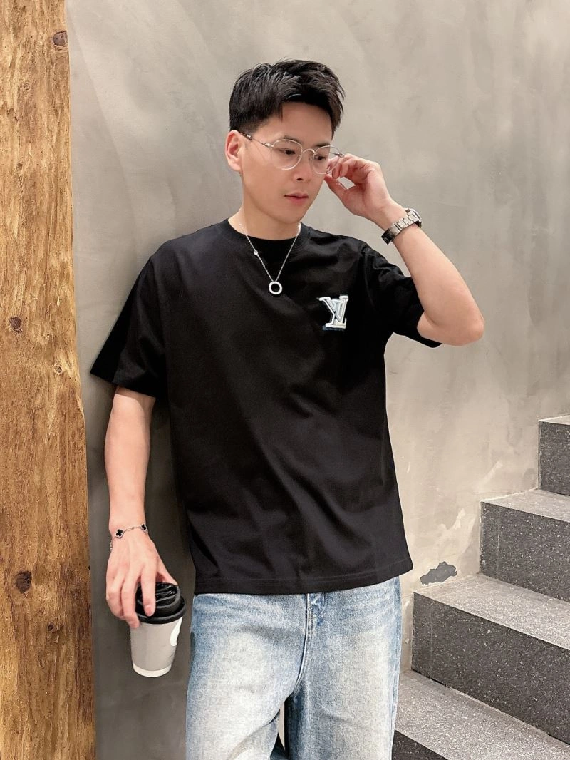 Real Louis Vuitton T-Shirts